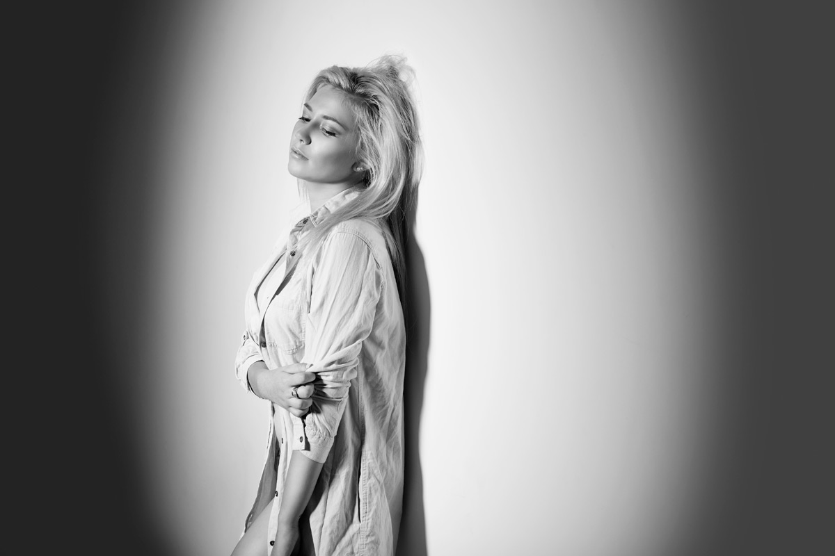 Personalised Glamour & Boudoir Photography Perth - Archer Imagery